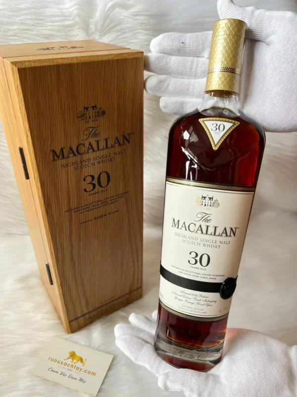 Macallan 30 Year Old Sherry Oak Highland Single Malt Scotch Whisky 2024